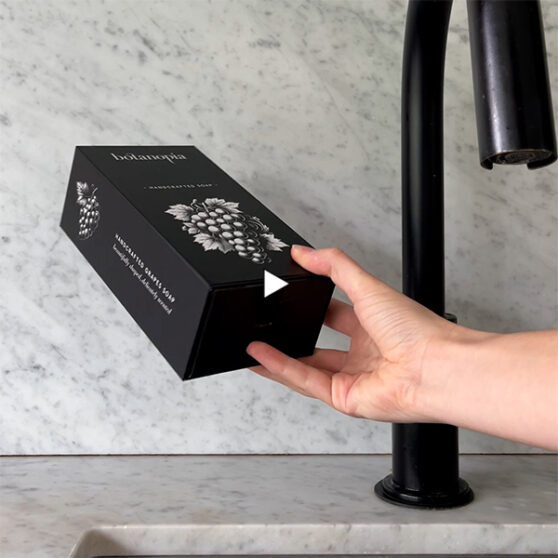 Handcrafted Grapes Soap - 100% Olive Oil - Cream - Botanopia