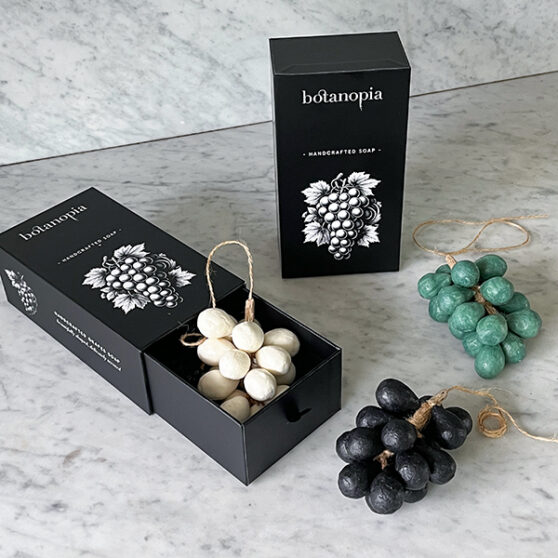 Handcrafted Grapes Soap - 100% Olive Oil - Cream - Botanopia
